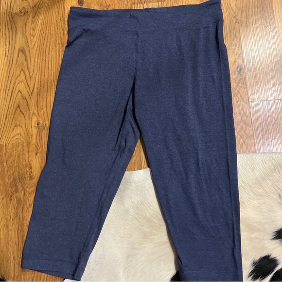 Danskin Now | Pants & Jumpsuits | Danskin Now Blue Capri Fitness Yoga ...